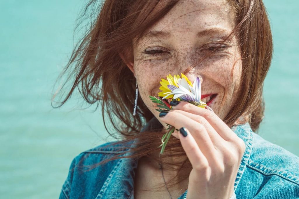 Enjoying The Small Things (15 Little Things In Life That Count Most)