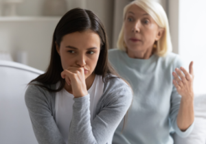 13 Signs of a Toxic Mother and What To Do Next
