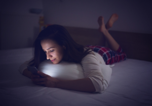 Should I Text Him? 17 Rules You Need to Know