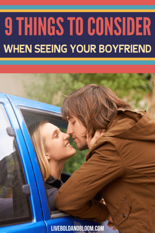 How Often Should You See Your Boyfriend? 9 Things to Consider
