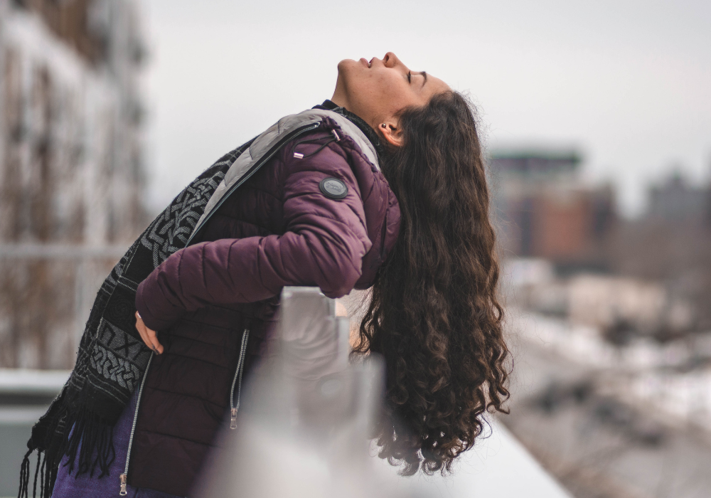 13 Ways to Emotionally Detach from Someone