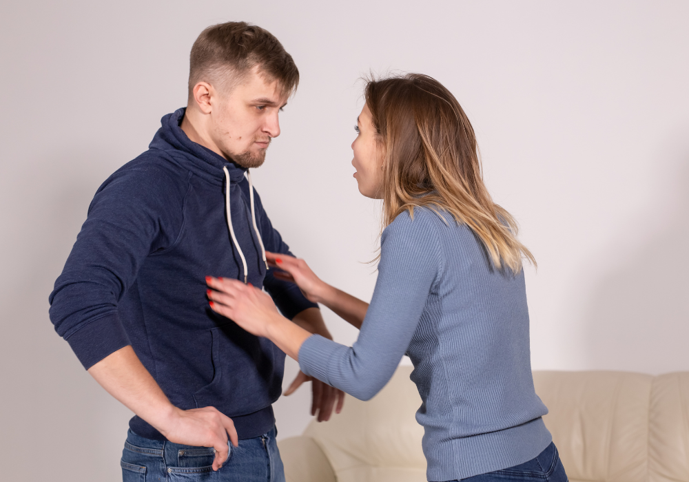 19 Signs of a Tumultuous Relationship