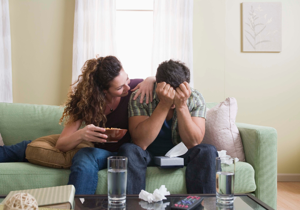 13 Reactions When A Narcissist Sees You Cry That Are Warped