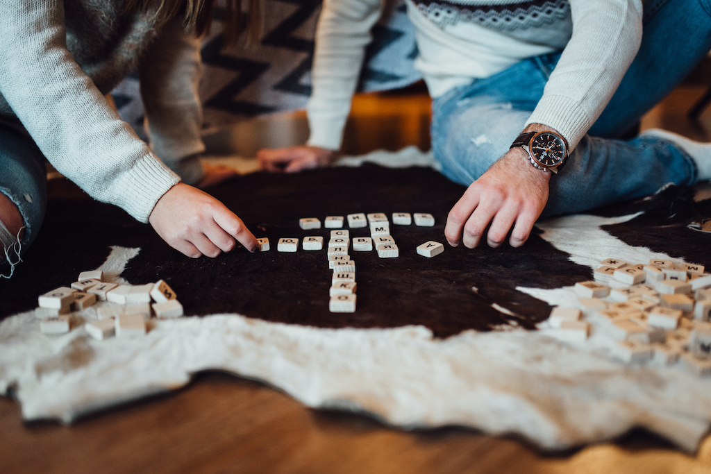 37 Indoor Date Ideas for Adventurous Couples